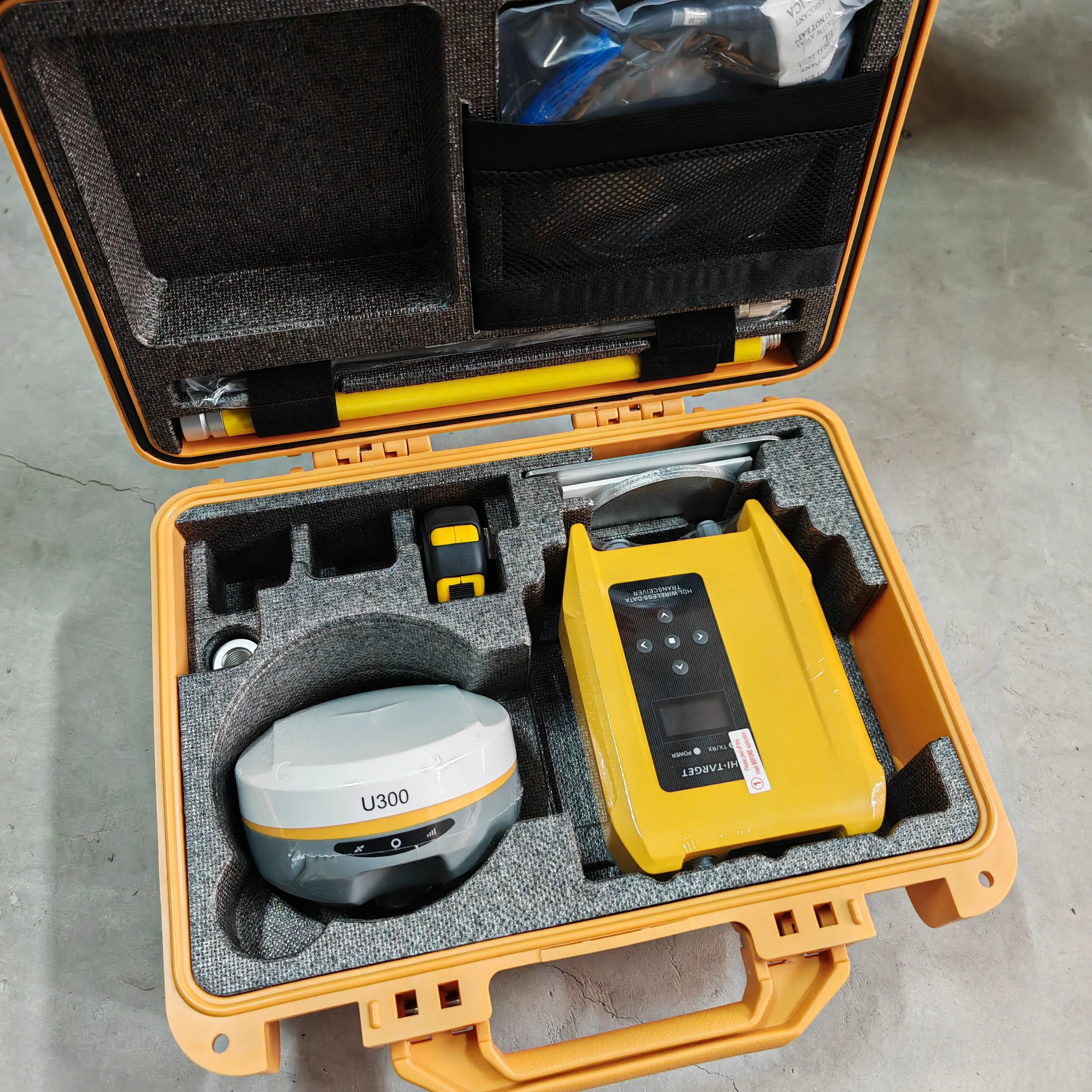 Hi Target U300 RTK GPS GNSS Receiver Base Rover for Surveying - IP68 ...