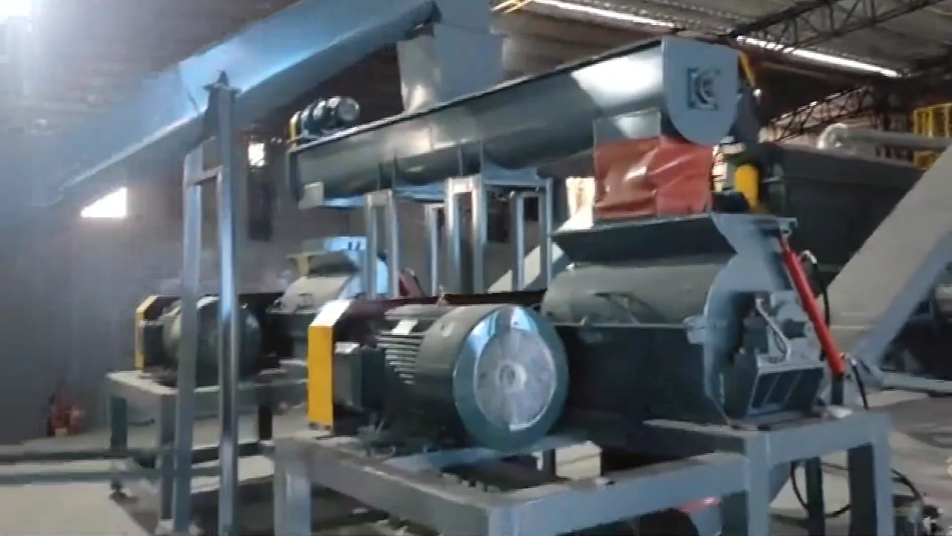 Waste Lithium Ion Battery Recycling Plant With Shredder Machine And ...