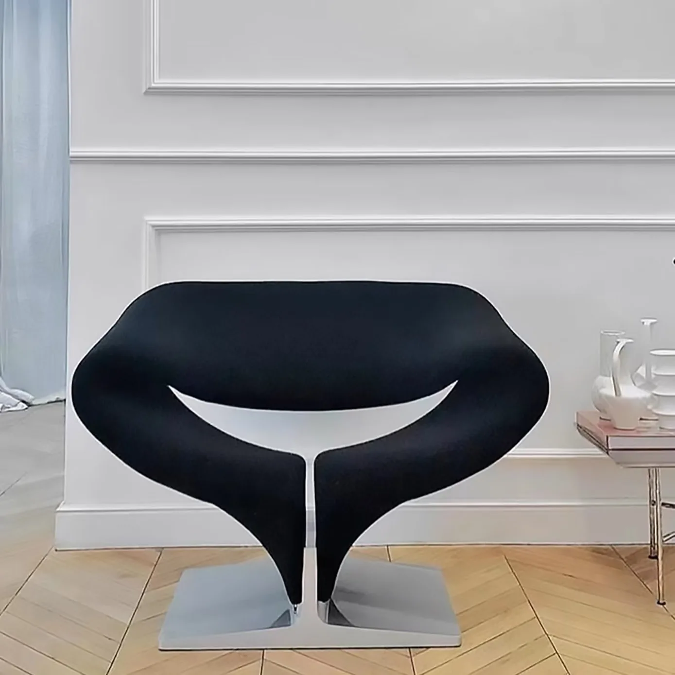 Minimalist Art Fiberglass Ribbon Chair Modern Alien Love Leisure Chair ...