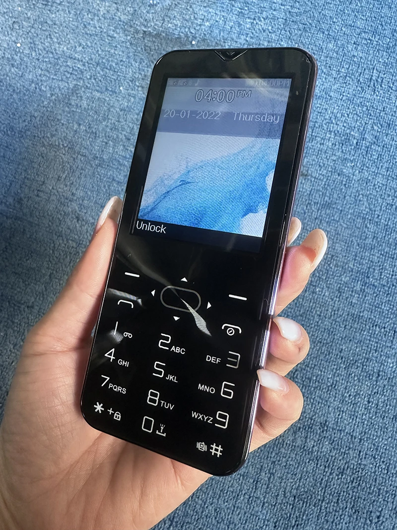 In Stock 2023 New S22 2.8 Inch Dual Sim Keypad Mobile Phones