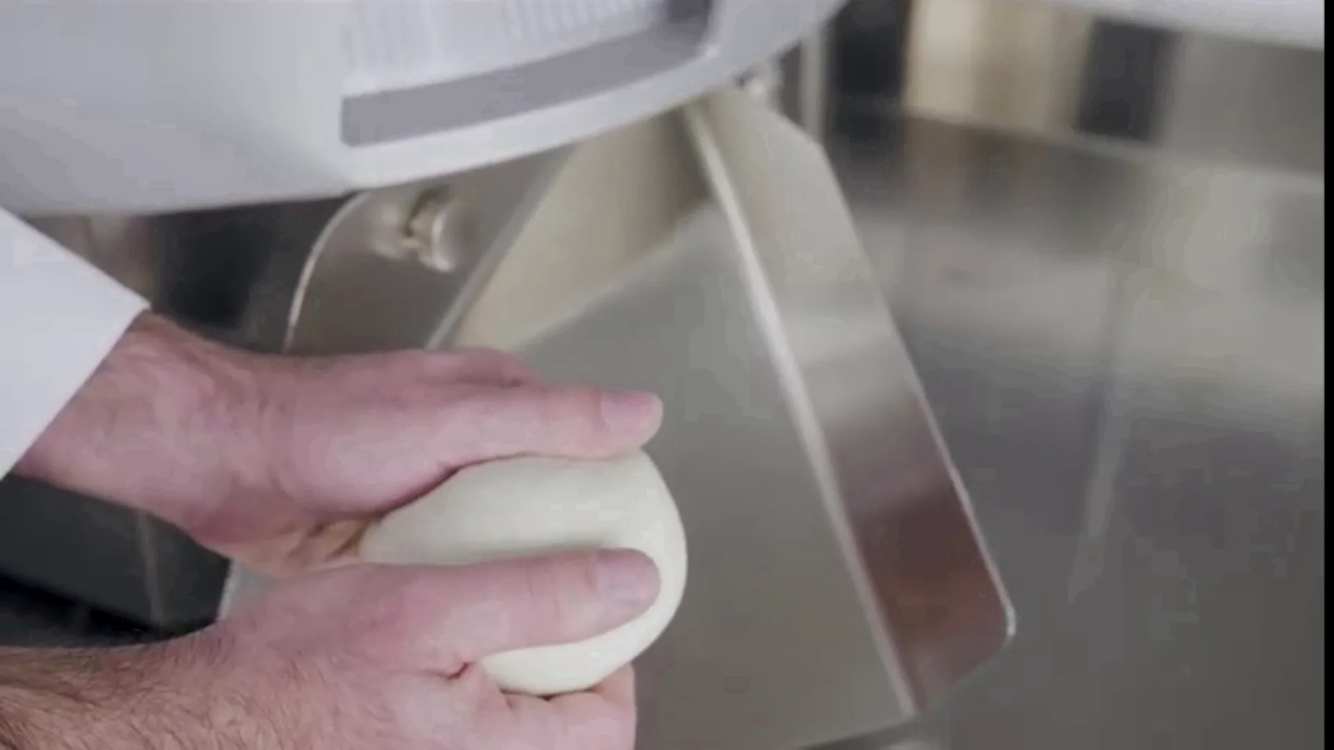 Commercial Dough Rounder High Productivity Pizza Dough Ball Machine ...