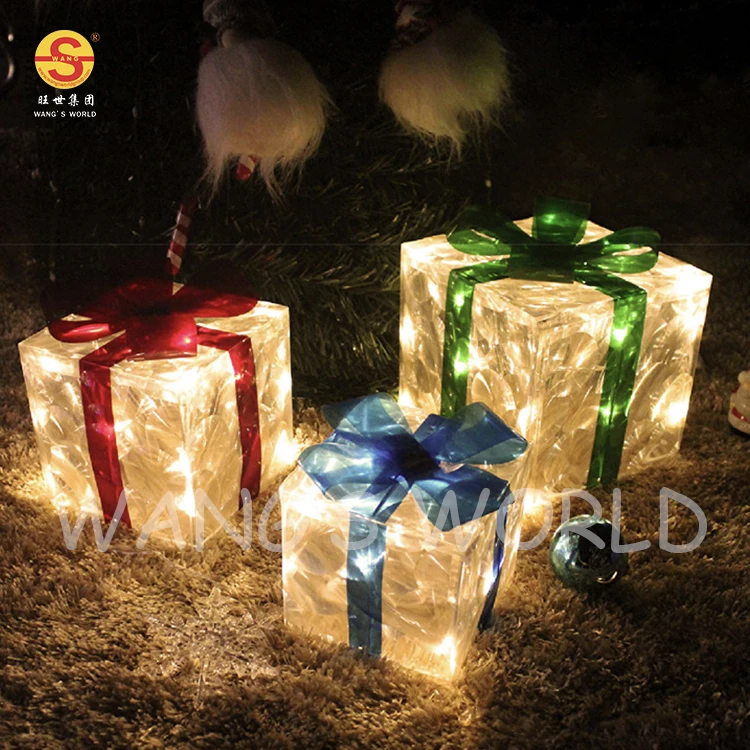 3 LED-Lighted Gift Boxes for Christmas Decorations & Ornaments ...