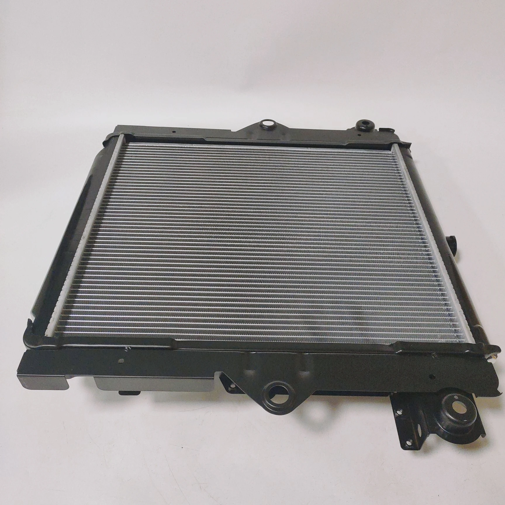 Toyota LAND CRUISER (_J7_) Radiator - OEM 16400-17400