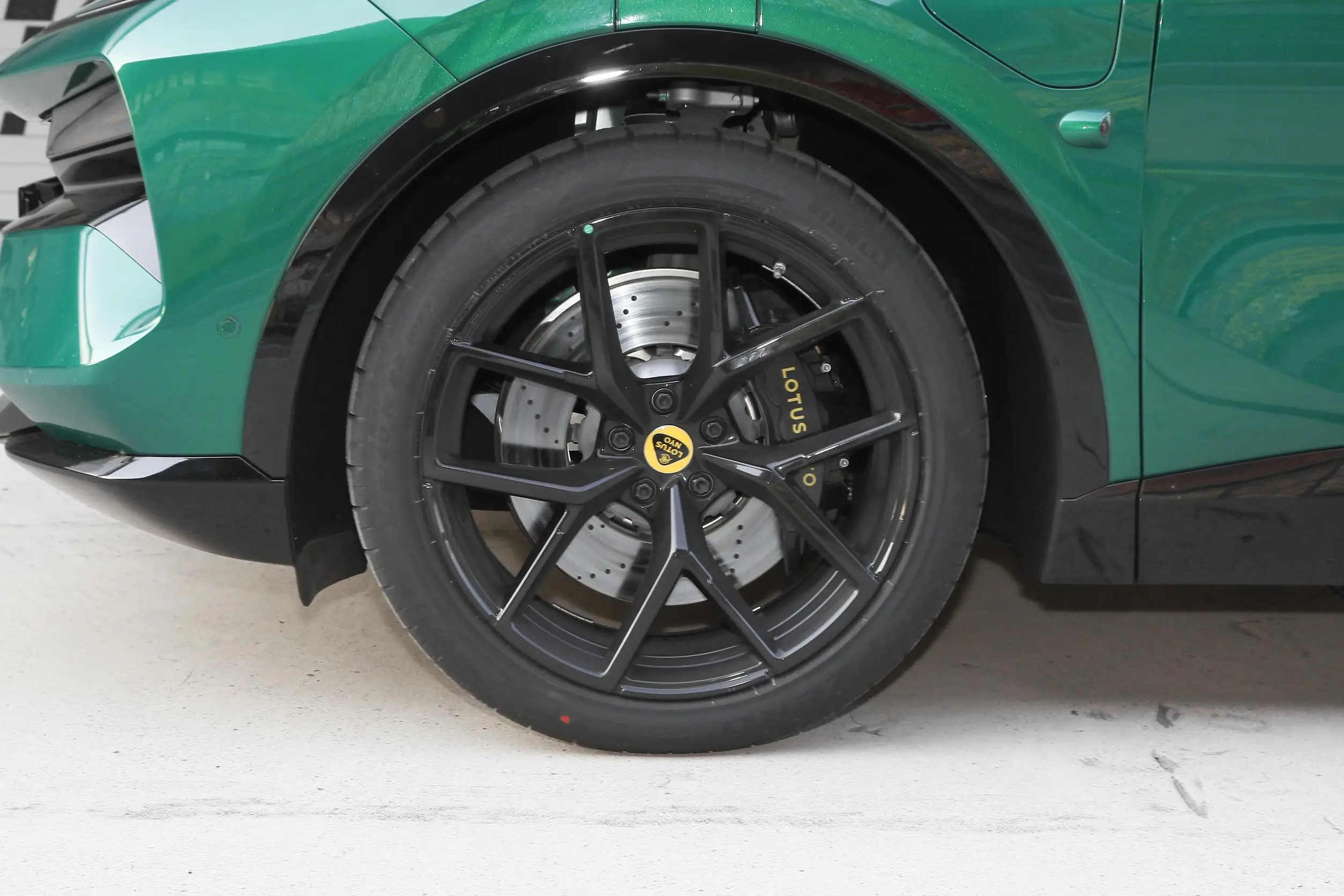 2023 Lotus Eletre Brand New Pure Electric Luxury Suv Mid To Large Size Four Wheels 360 Degree ...