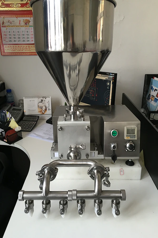 Automatic Bread Cream Filling Dosing Machine Cake Depositor Chocolate ...