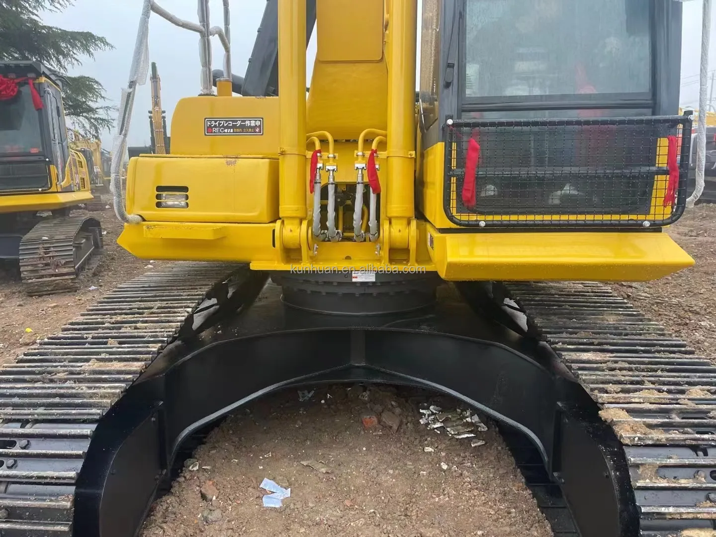 Komatsu Used Engineering Pc200-8 Pc220 Komatsu Excavator Pc200 Made In ...