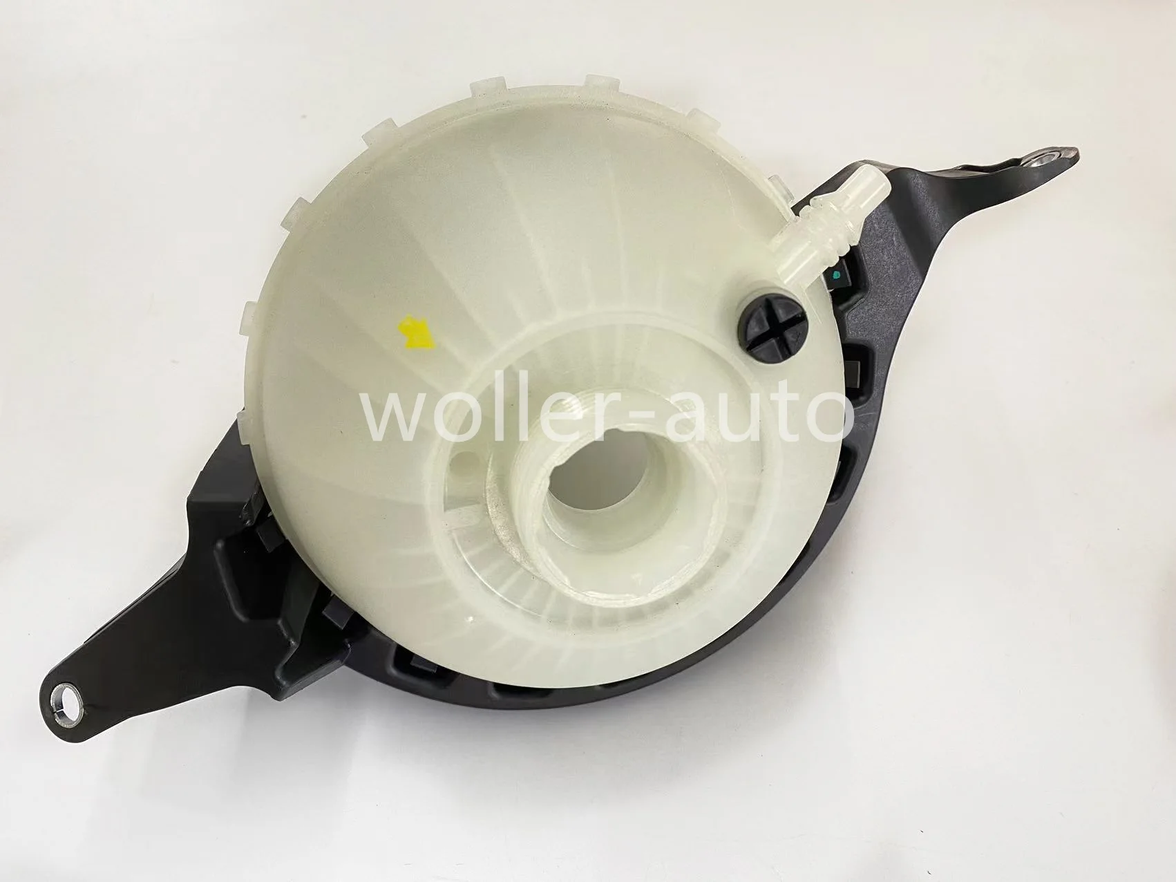 Engine Radiator Coolant Bottle Expansion Tank 17137619189 17137649733 ...