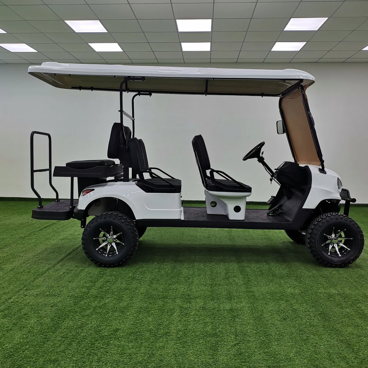 Chinese Club Prezzi Four Enclosed Power Golf Cart Cheap Prices Buggy ...