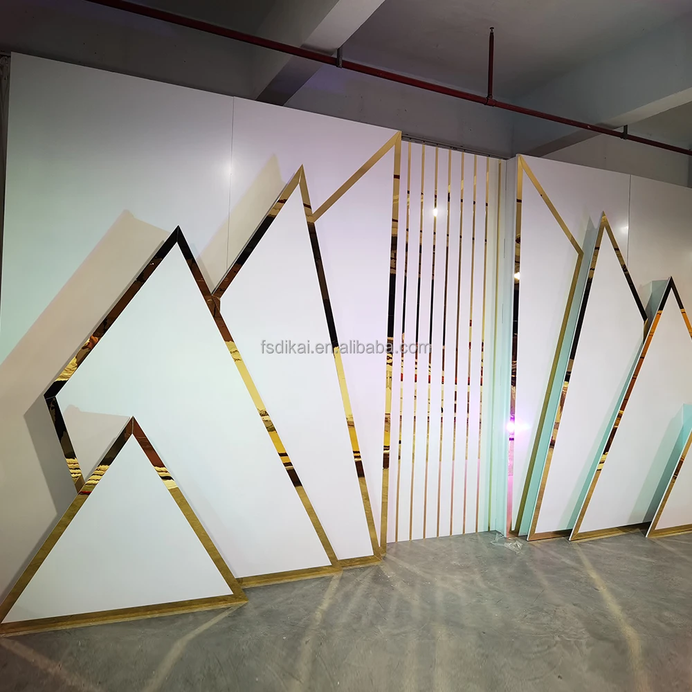 Generous Luxury Golden Large Acrylic Backdrop Floral Arrangement For ...