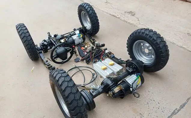 3000W off Road Dirt Motors EV 4X4 Electric Car Truck Vehicle