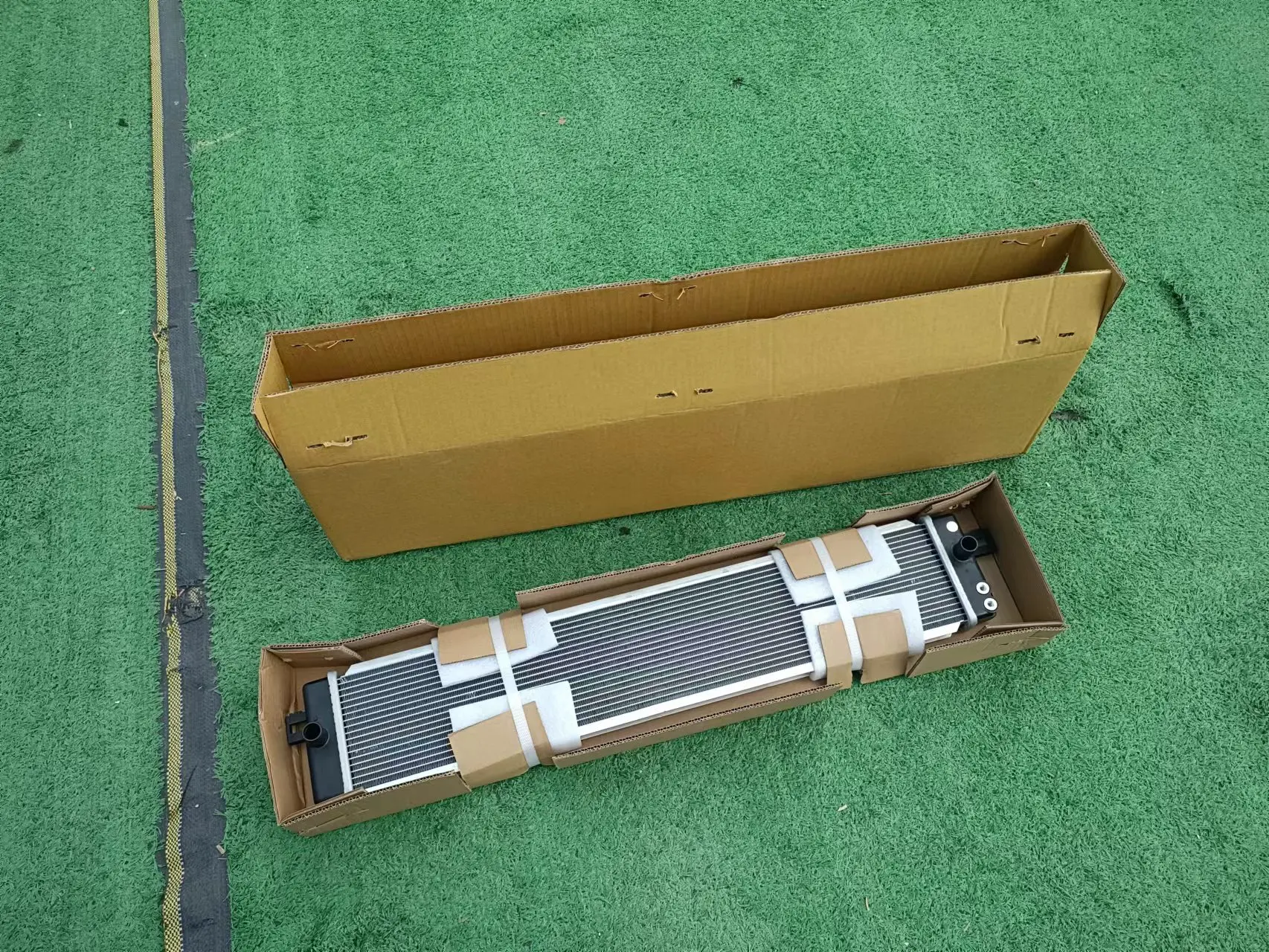 G9010-42020 G9010-42030 Engine Cooler Intercooler For Toyota Rav4 - Buy ...