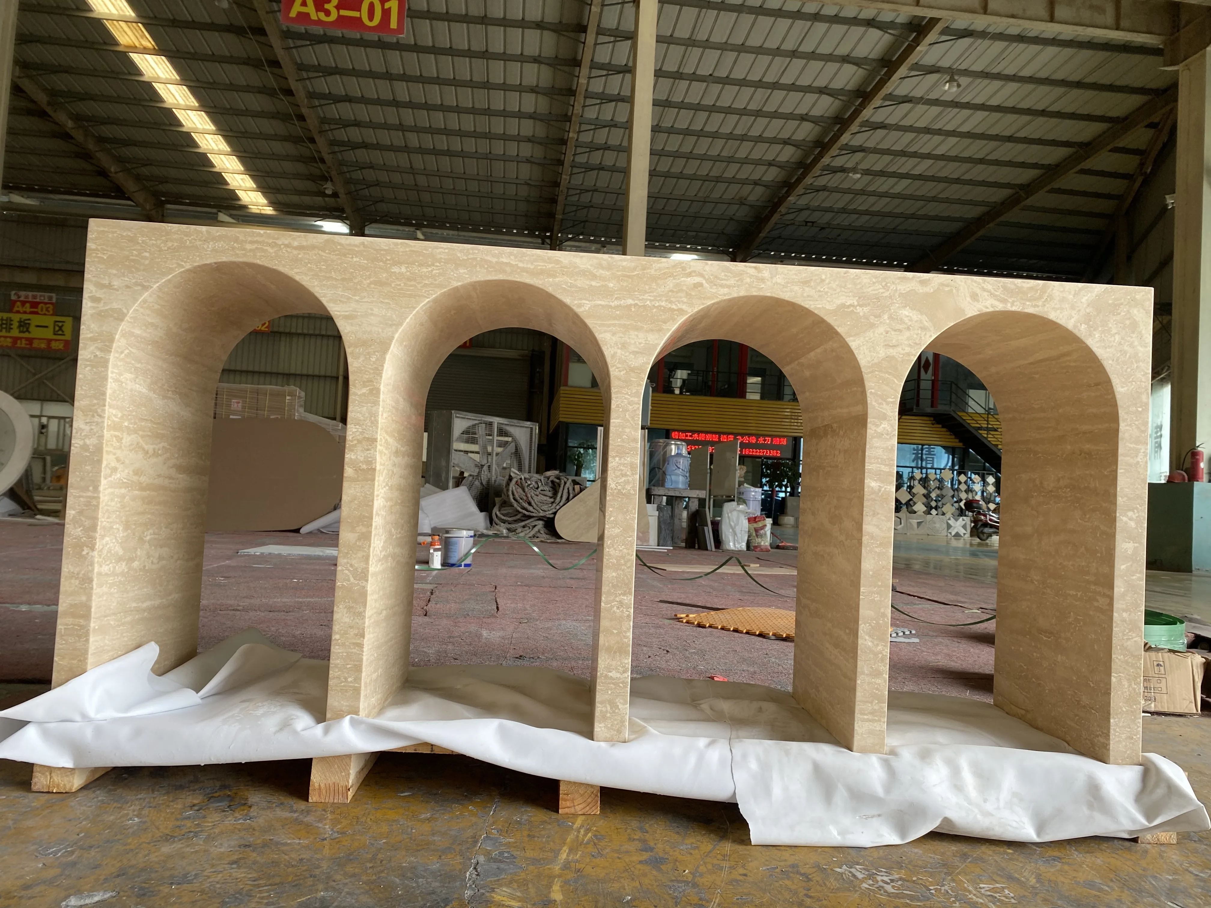 Custom Design Arch Shape Travertine Console Table for House Decoration