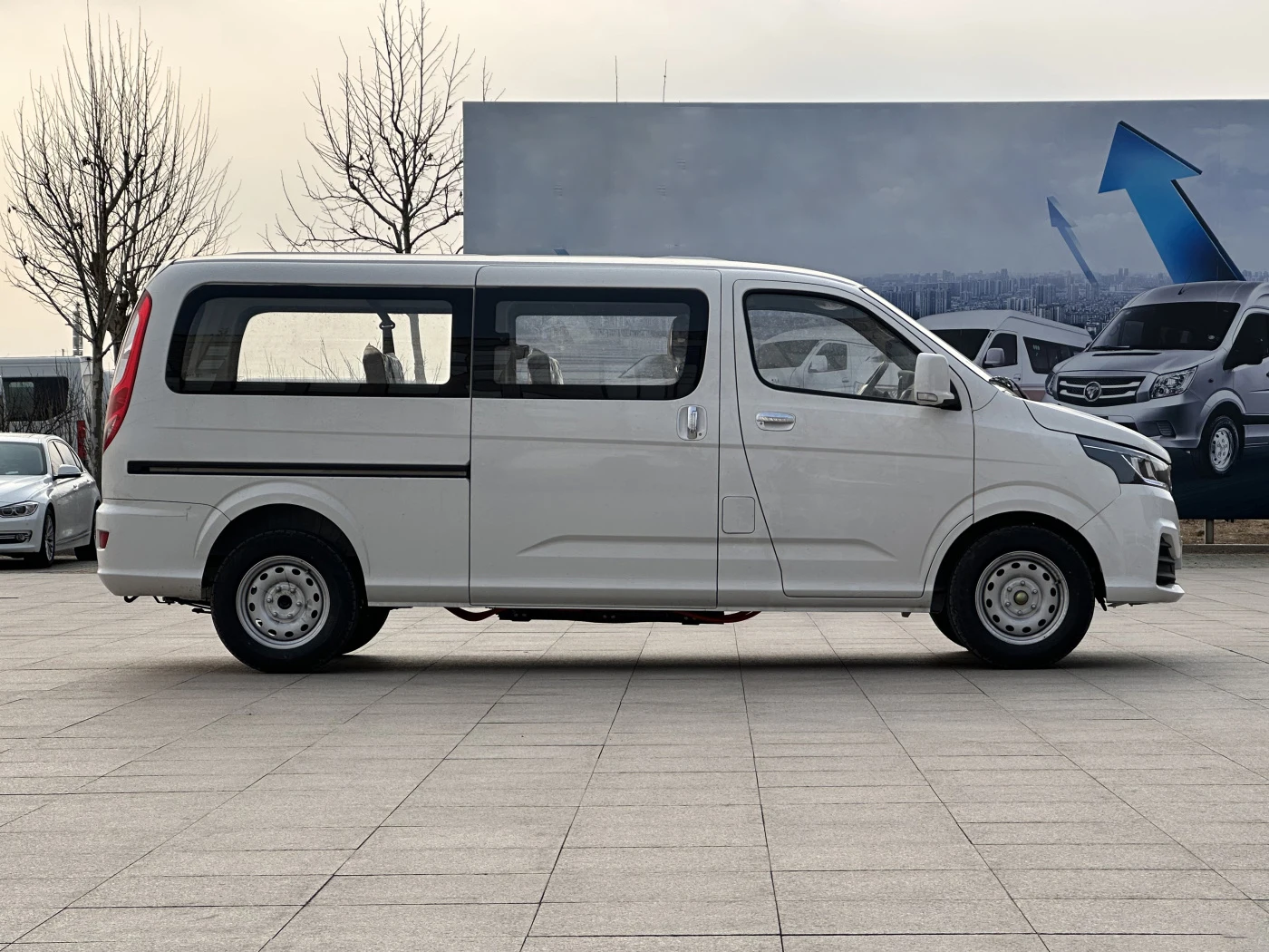 Hot Sale Foton Factory Ev New Energy Electric Auto Car Minibus Cargo ...