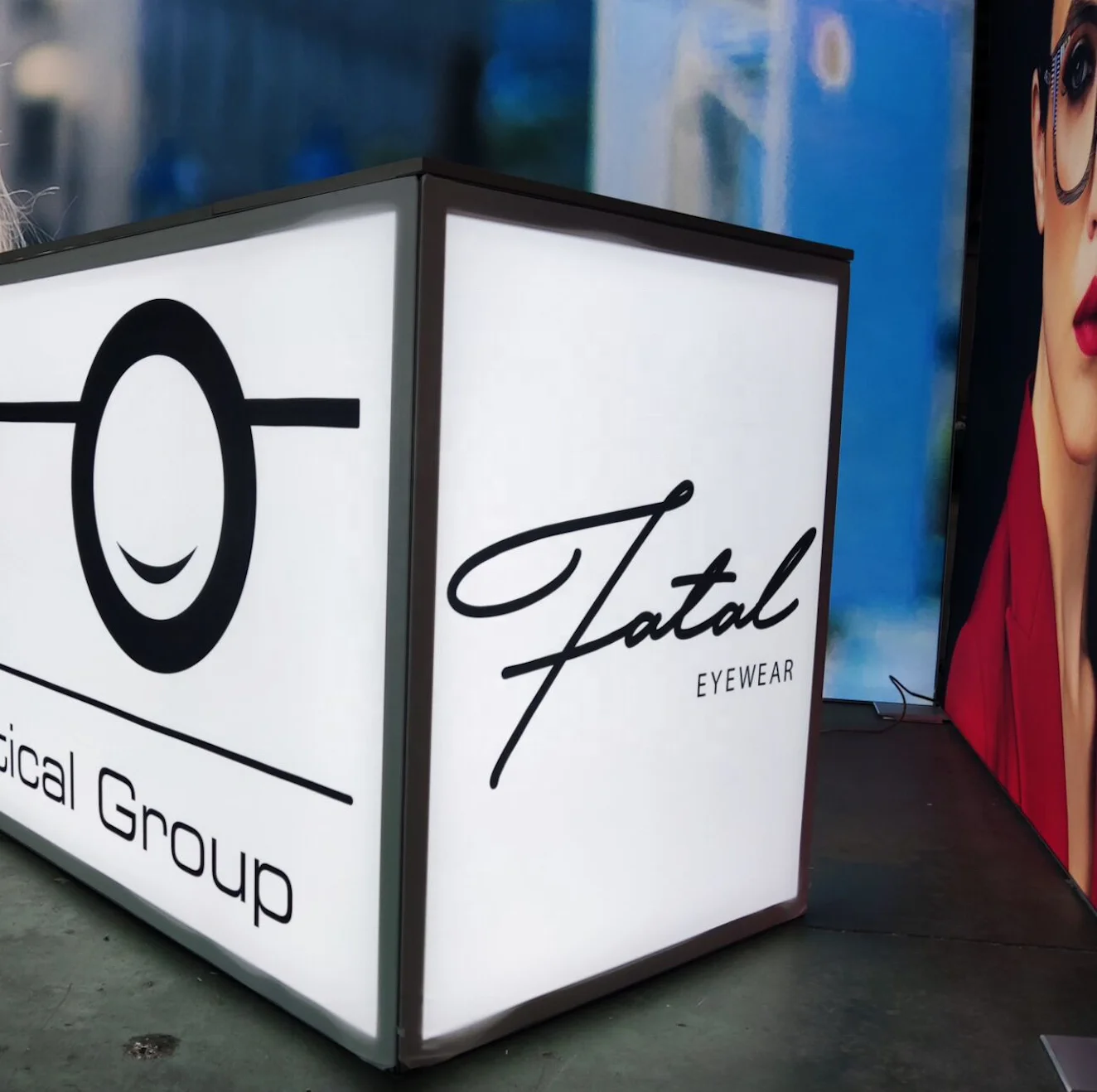Innovative Exhibition Counter Design Ideas Combine With Modular ...