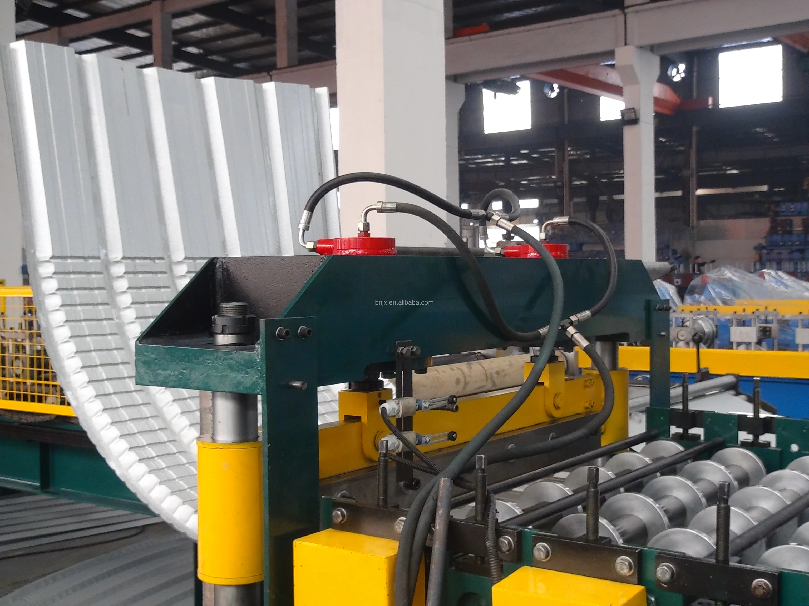 Automatic Arch Bending Curve Roof Tile Crimping Roll Forming Machine ...