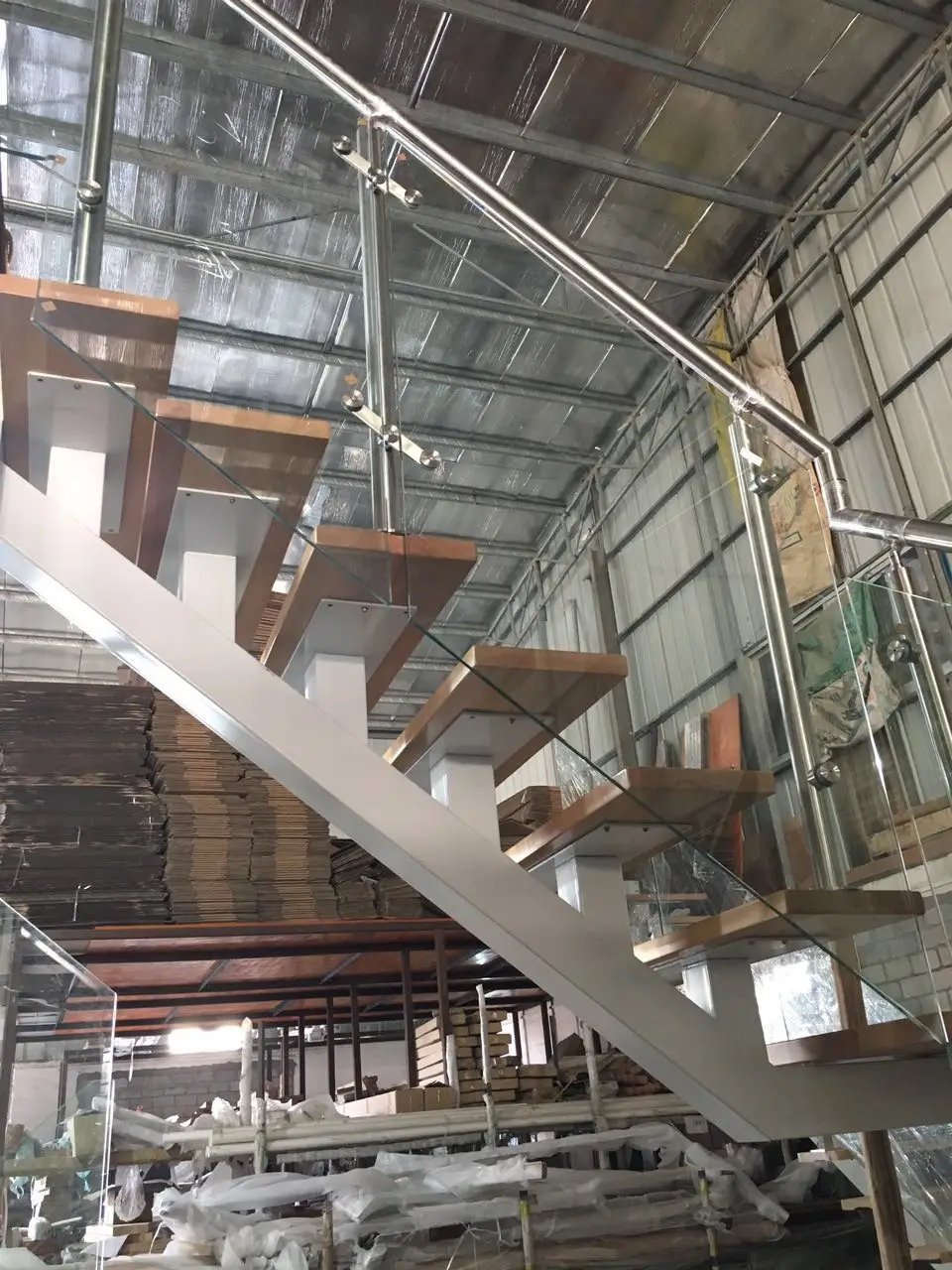 Cbmmart Stainless Steel Beam Straight Stairs - Easy Install