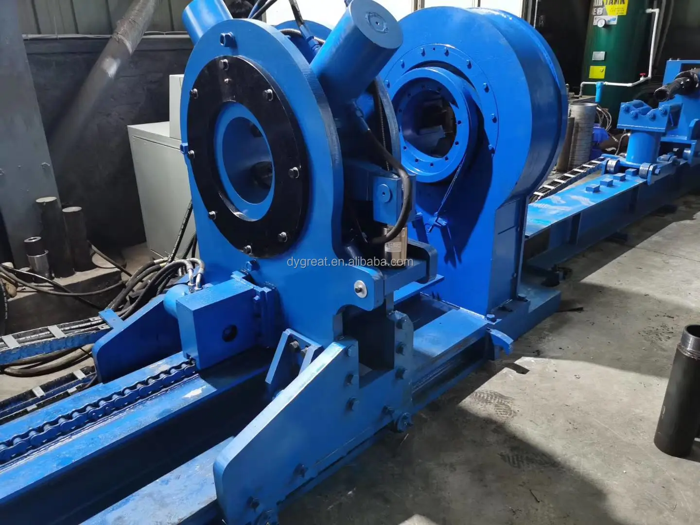 Hydraulic Oilfield Make-up and Breakout Machine Bucking Unit