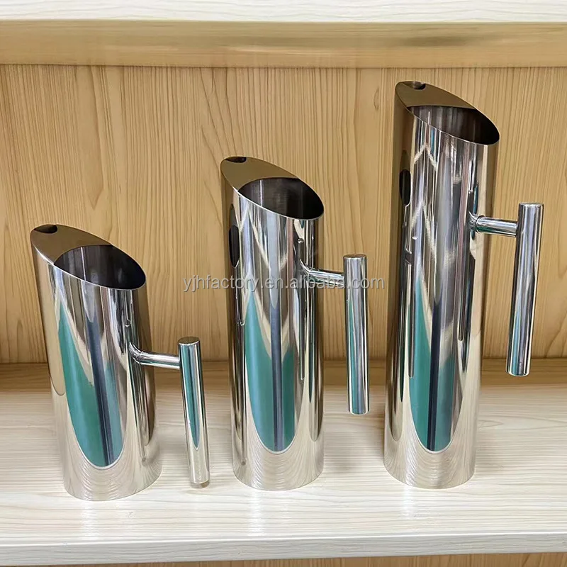 Stainless Steel Thickened Cold Juice Jugs Wine Decanter Bar Wine Pourer ...