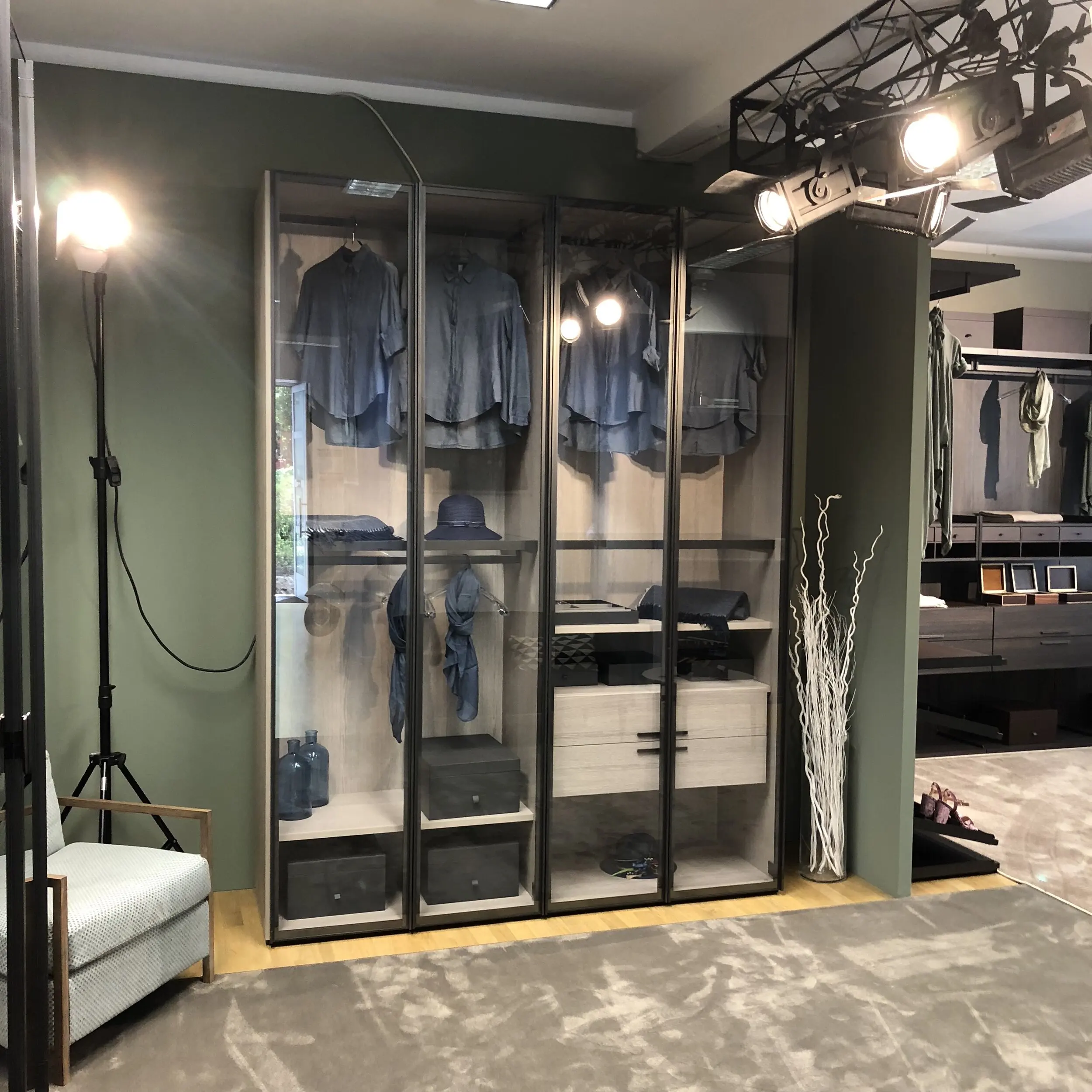 Aluminium Wall Shelf With Integrated Lighting Wall Shelf With Light ...