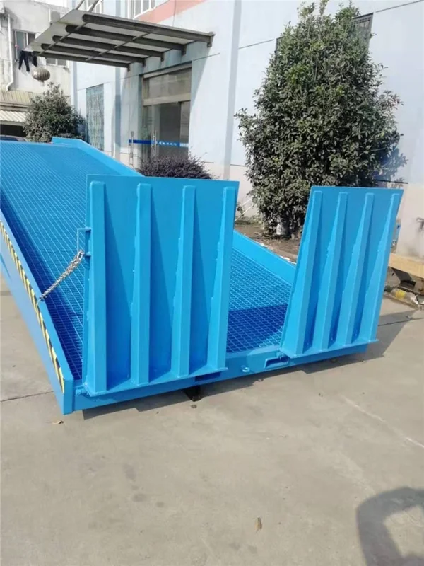 10 Ton Mobile Loading Dock Ramp Logistics Container Unloading Platform ...