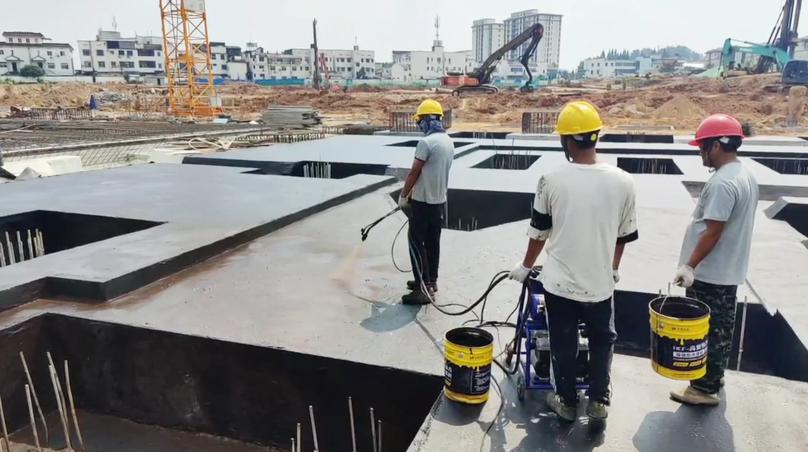 Polymer Modified Asphalt Polymer-Modified Bitumen Waterproof Coating ...