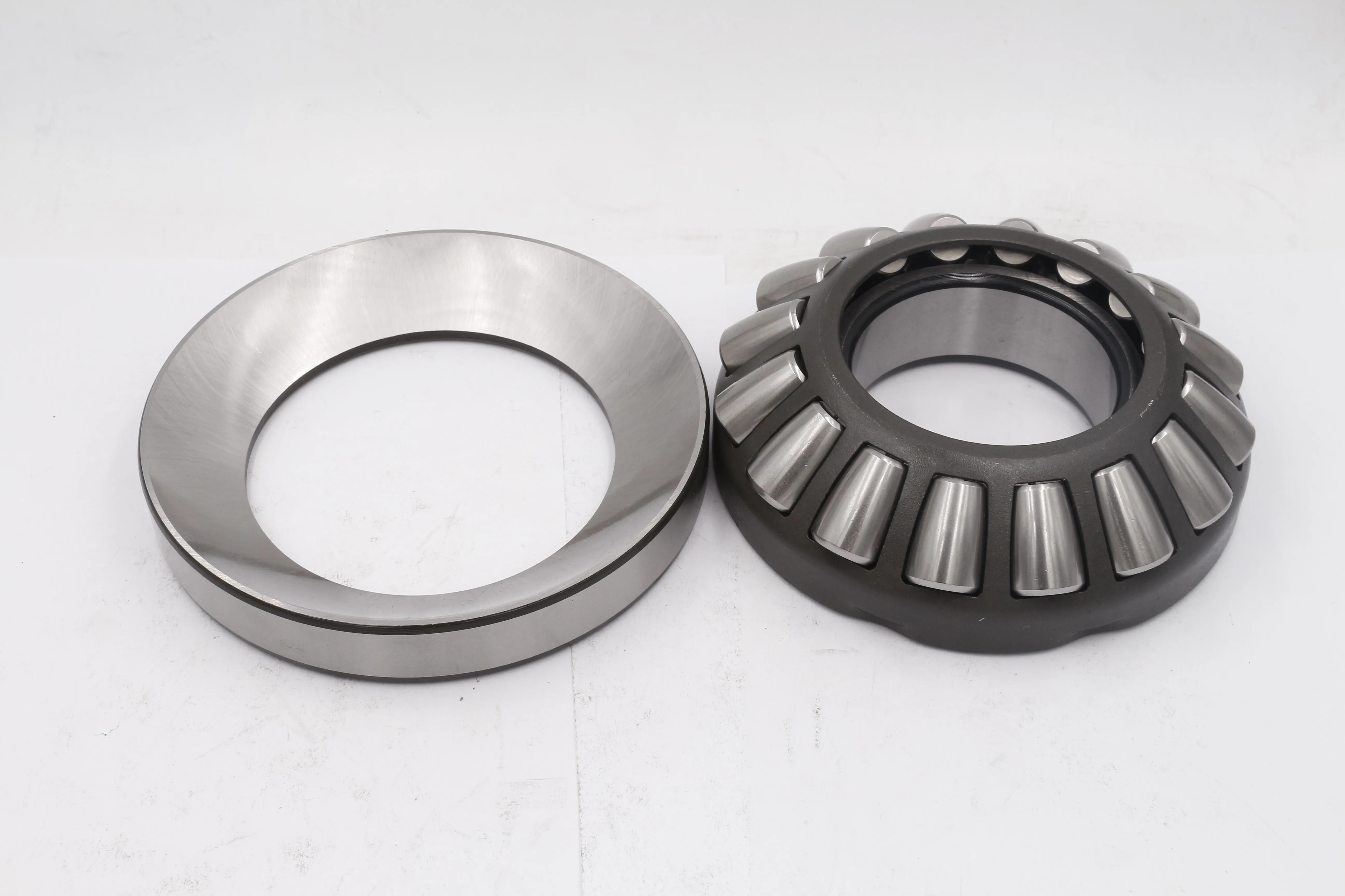 Factory Metric And Inch Thrust Roller Bearing 81220 81222 81224 81226 ...