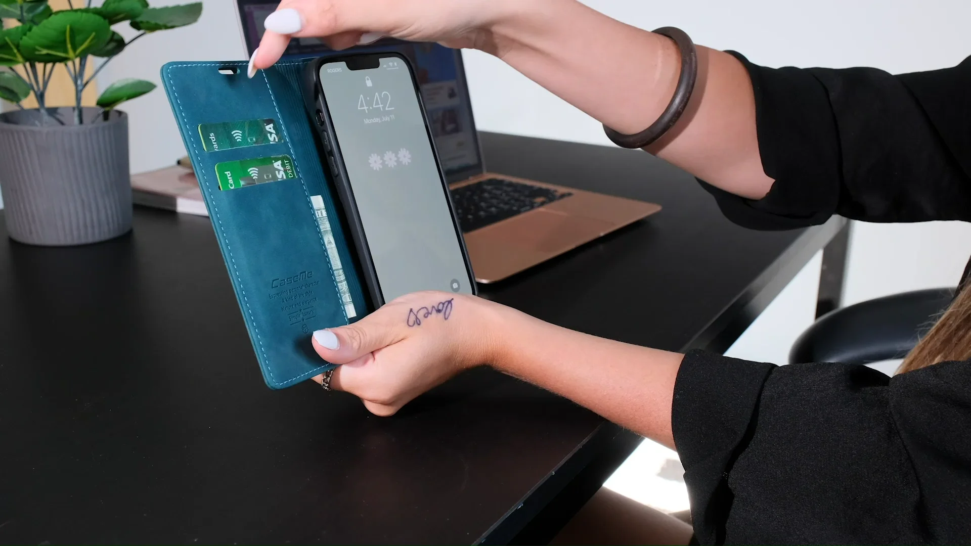 Caseme Retro Magnetic Case Popular Smooth Leather Wallet Cover For ...