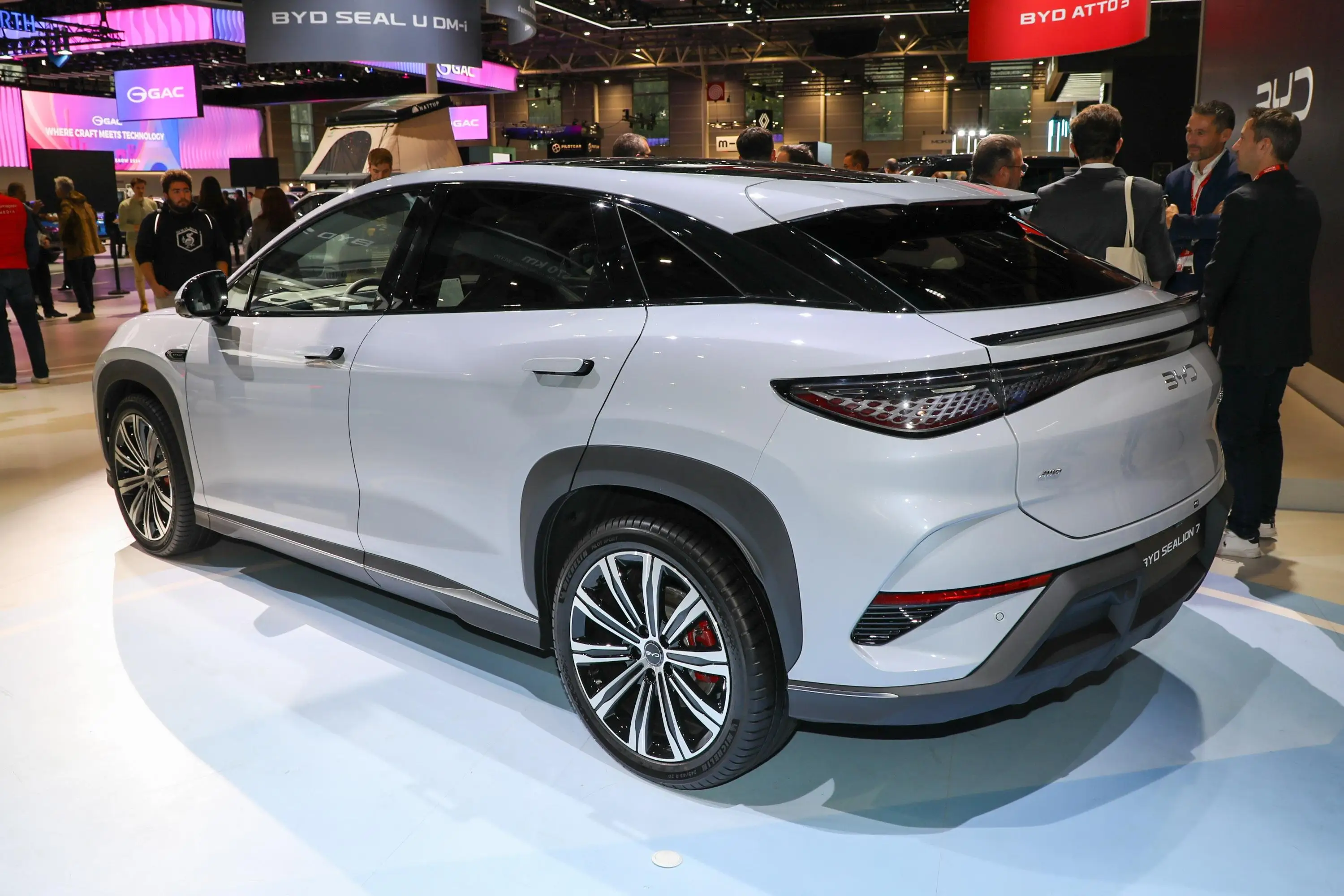 2025 BYD Sea Lion 07 EV SUV - 550 Km Range Electric Car