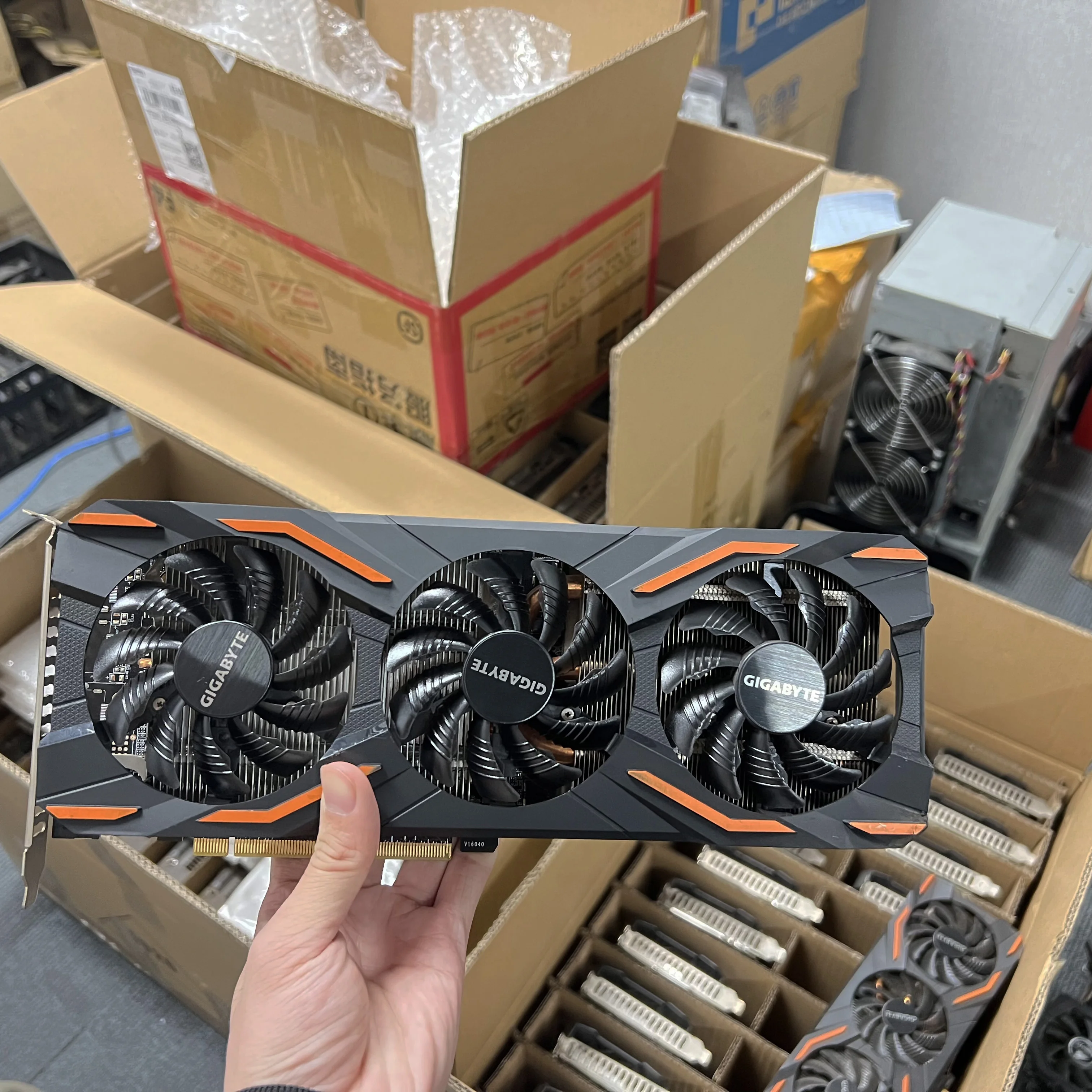 Used Good Condition Gigabyte P104-100 Graphics Card 8gb Gpu 38mh/s P104 ...