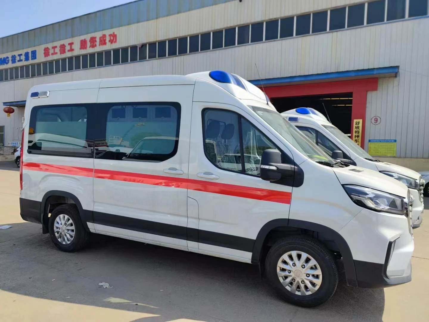Medical Ambulance Lhd/rhd Monitor Type Negative Pressure Isolation Room ...