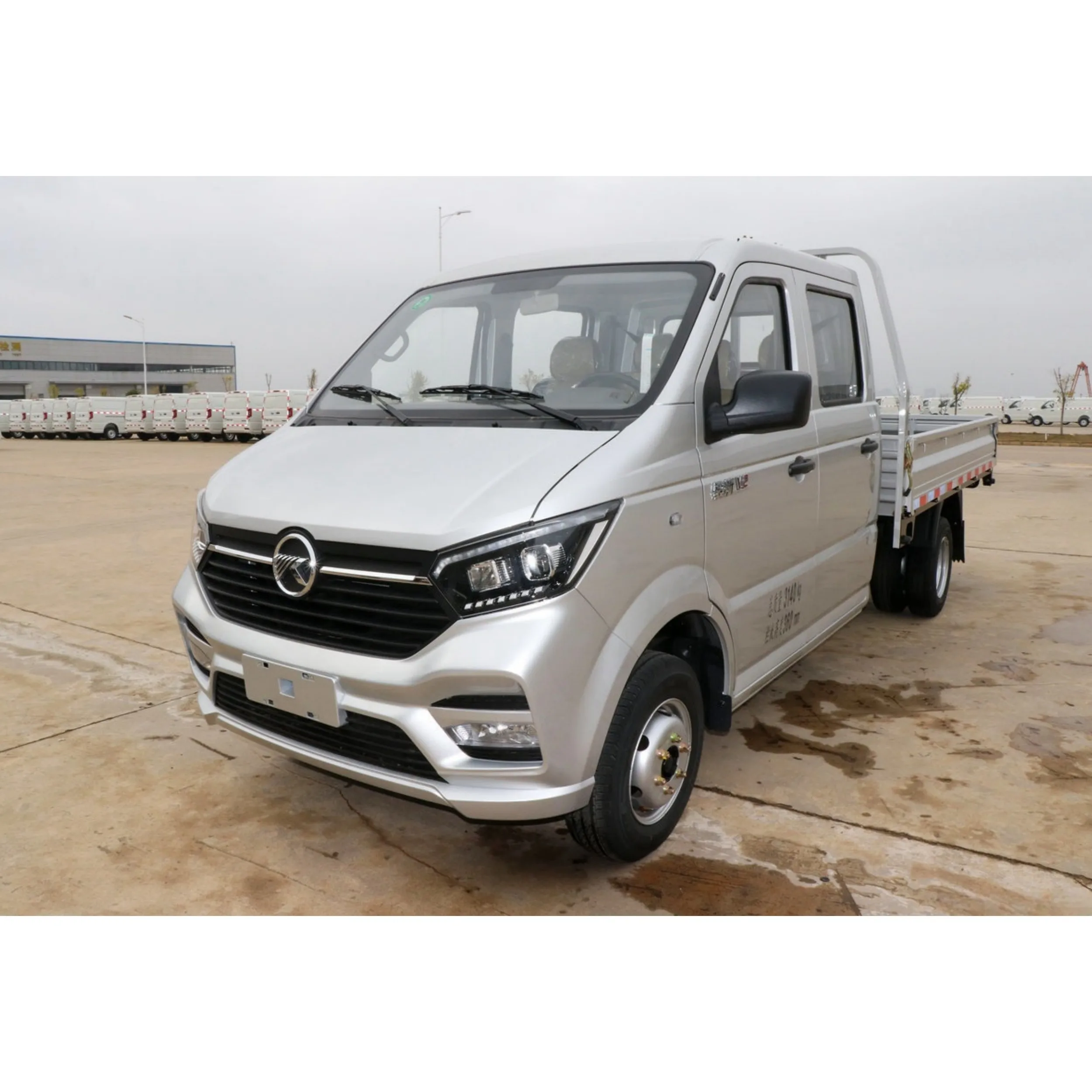 Alibaba.com: Chinese Mini Truck 4*2 Double Cabin Pickup for sale: CE ...