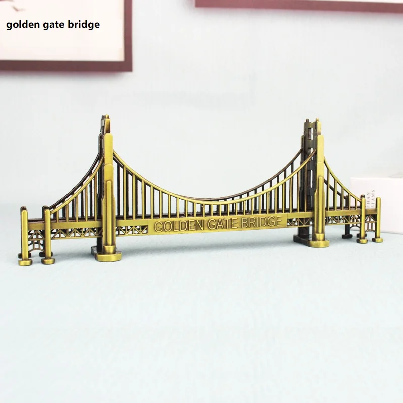 Decorate with Style - San Francisco Golden Gate Bridge Model