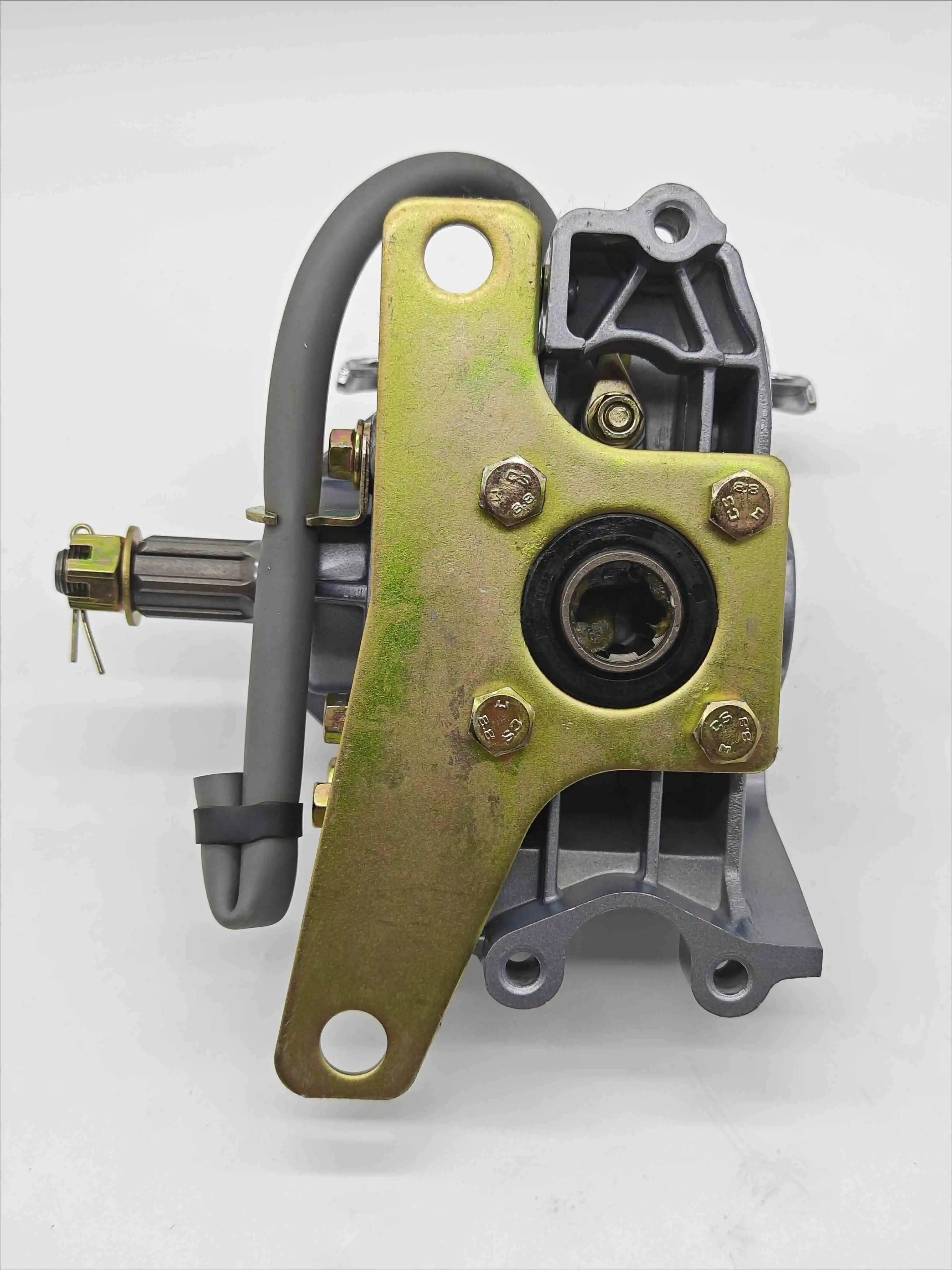 Gear Boxes Rickshaw Reverse Gearbox Tricycle Engine 200cc Engines ...