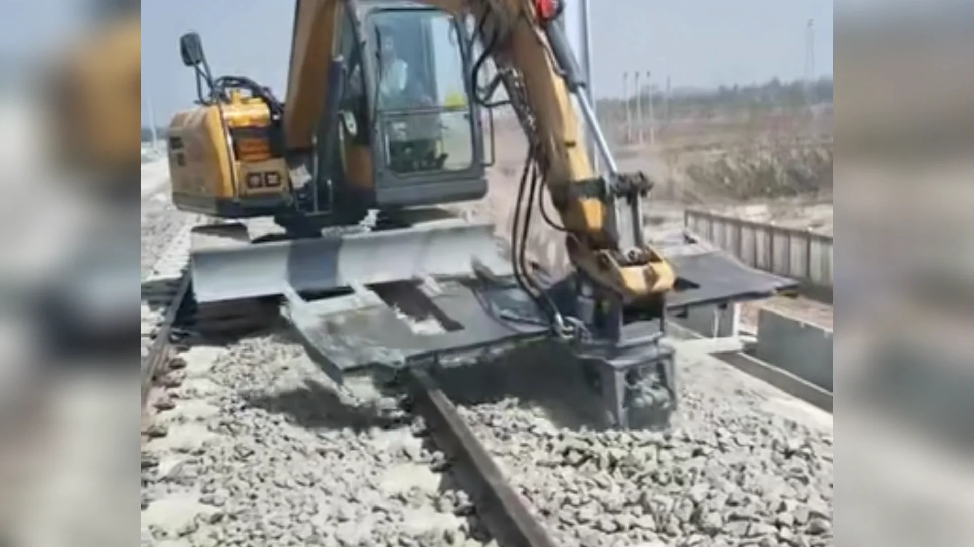 Sleeper Replacement Attachment Excavator Track Laying Machines Hz150 ...