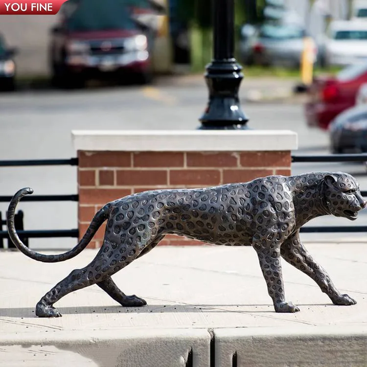 Outdoor Garden Modern Superb Life Size Sitting Brass Cheetah Statue ...