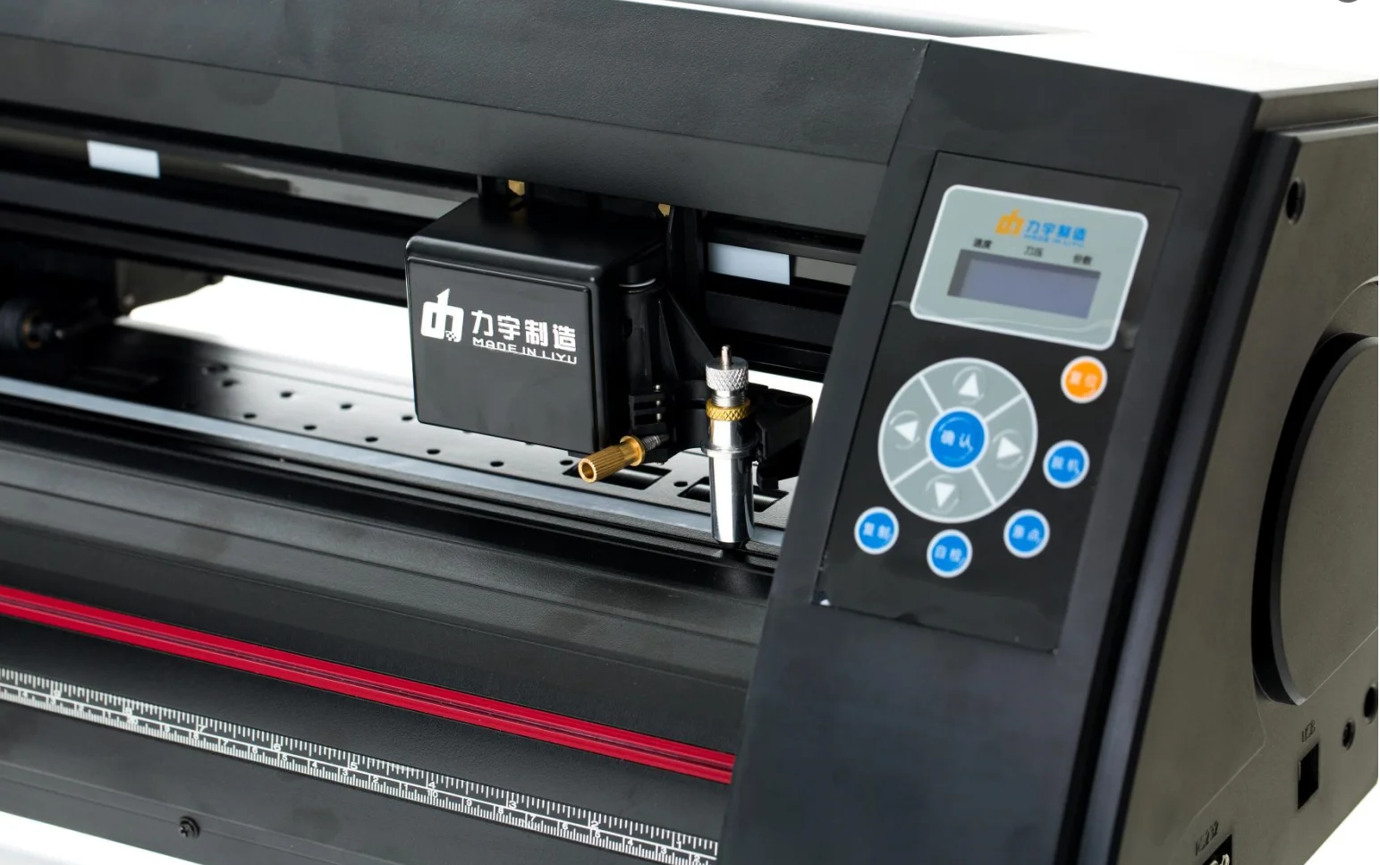 LIYU TC1261 Cutting Plotter - Precision and Versatility
