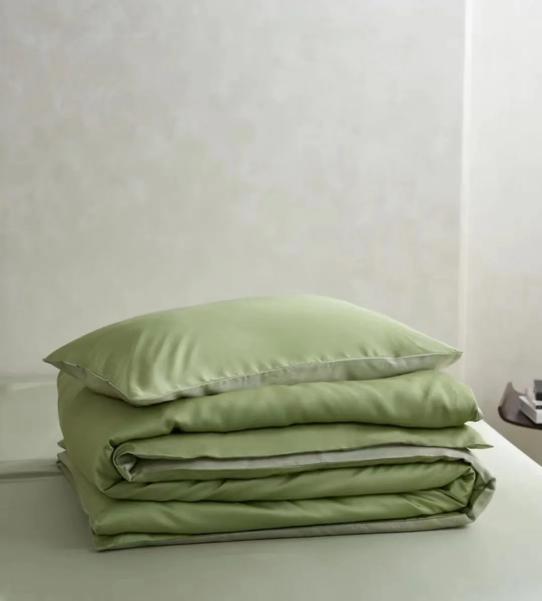 Eucalyptus Vegan Silk Sheets