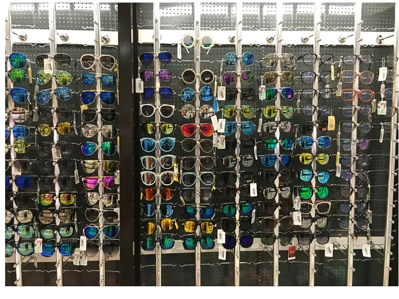 Wholesale Aluminum Alloy Lockable Glasses Wall Mounted Eyeglasses ...