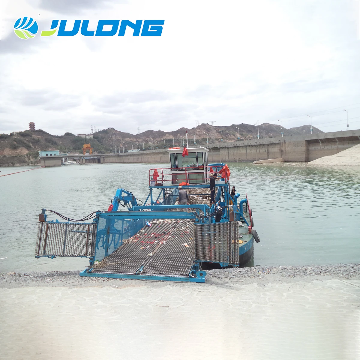 Julong Trash Skimmer Boat - Efficient Floating Debris Cleanup