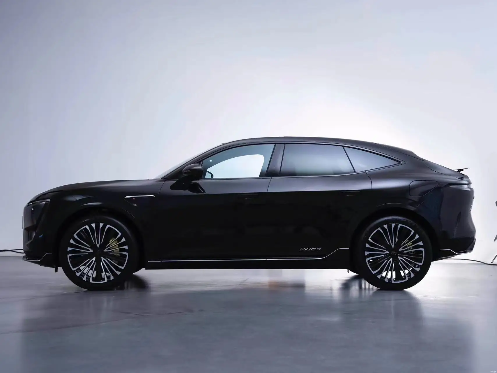 2024 Aweita 11 Electric Vehicle Long Range New Energy Cars Luxury Suv Hua Wei Avatr 11 High ...