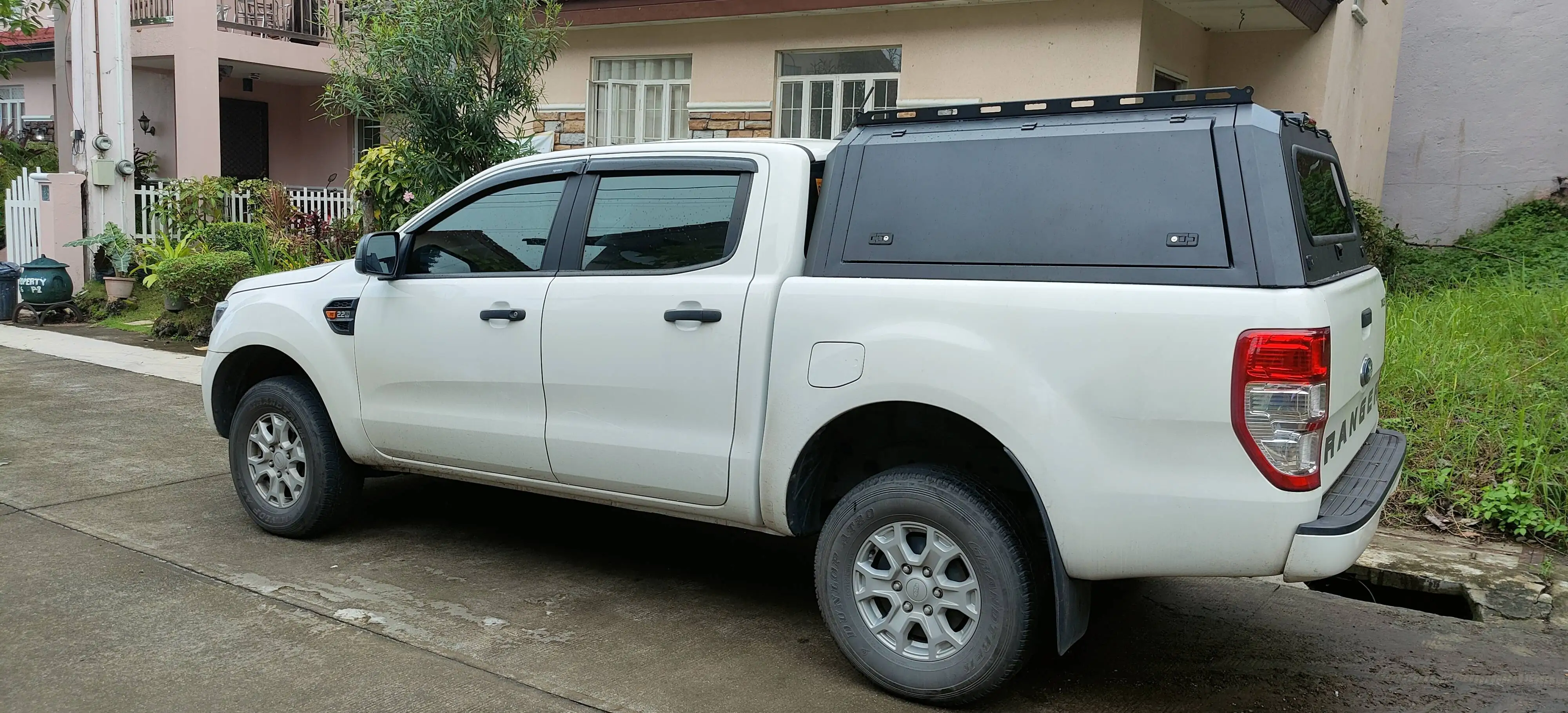 Tri-ton Steel Bed 4X4 Canopy Black Pickup for Ford Ranger/raptor T6/T7 ...