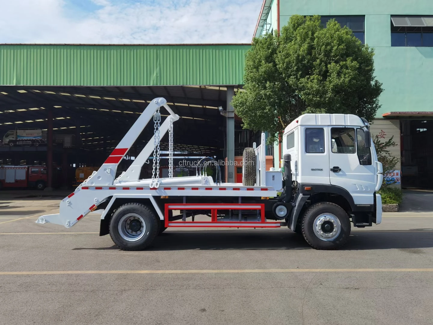 Sinotruk Howo Garbage Collector Industrial Container Bins and Hydraulic ...
