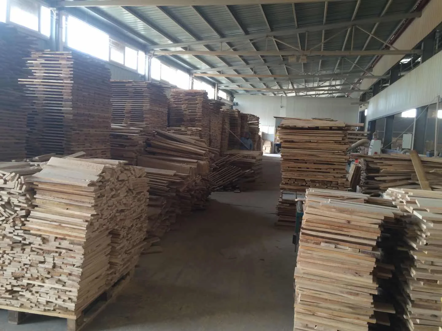 Pine or Fir Wood Langstroth Beehive - Quality & Durability