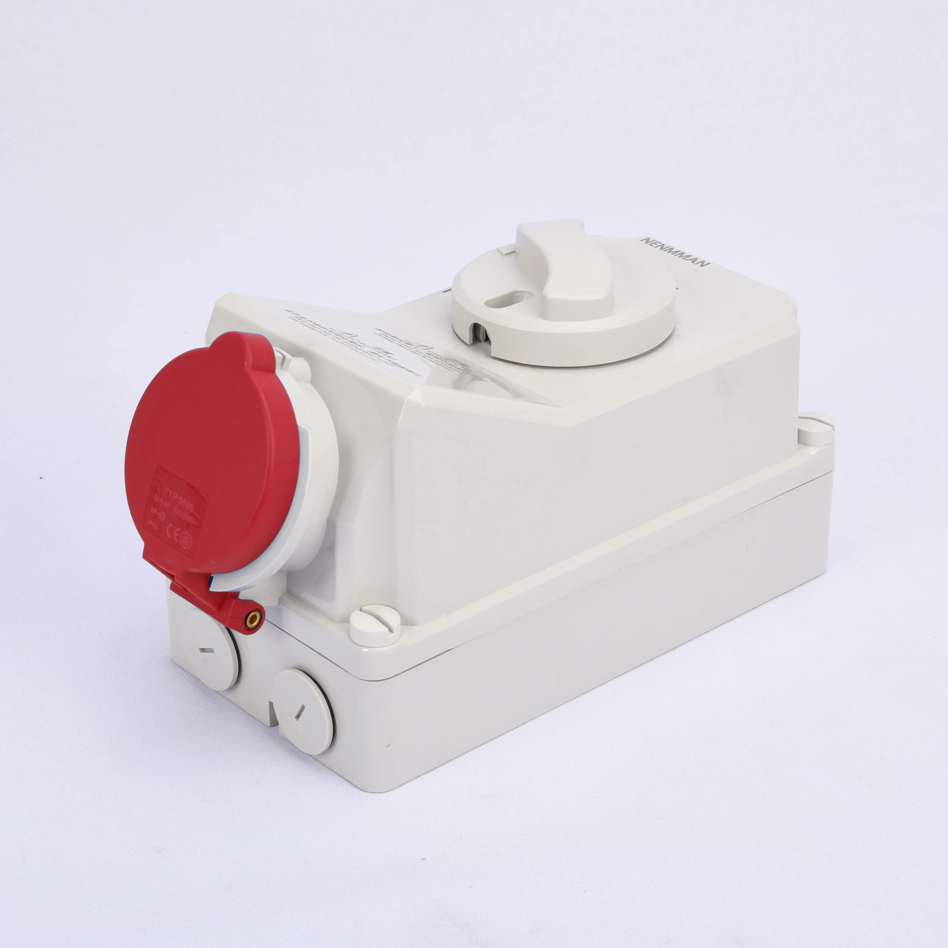 Industrial Sockets 4p 16a 400v Interlocked Switch Socket A - Buy ...