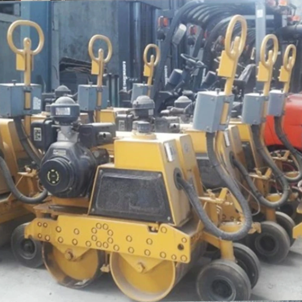 Sinomach 1ton Mini Vibratory Road Rollers Compactor - Durable & Efficient