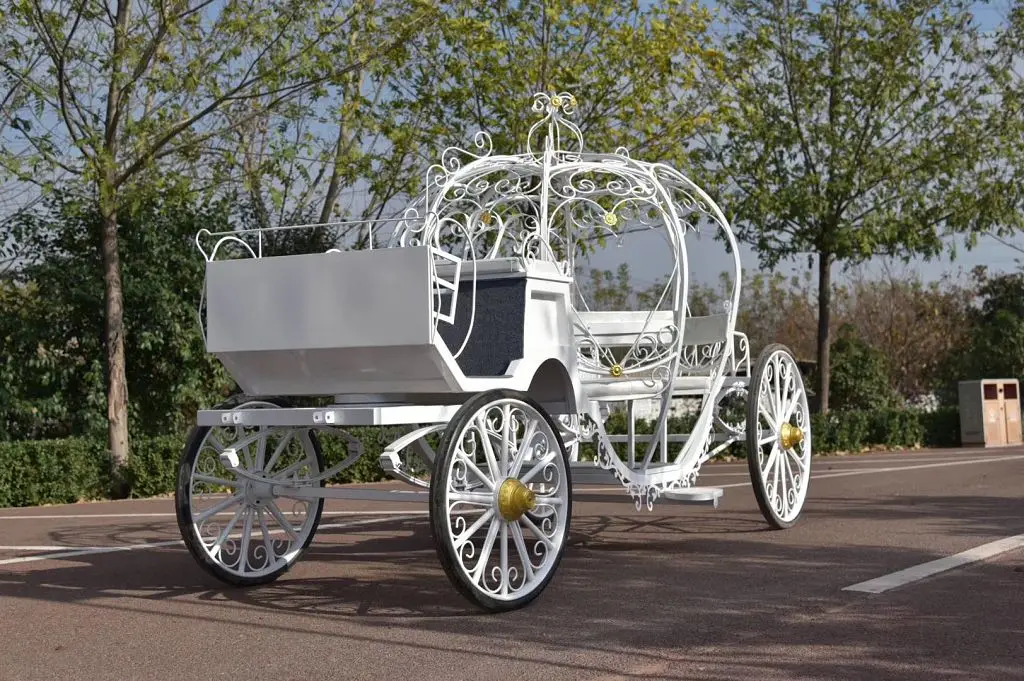 Pumpkin White Carriage - High Quality Electric Operated Horse Carriage ...