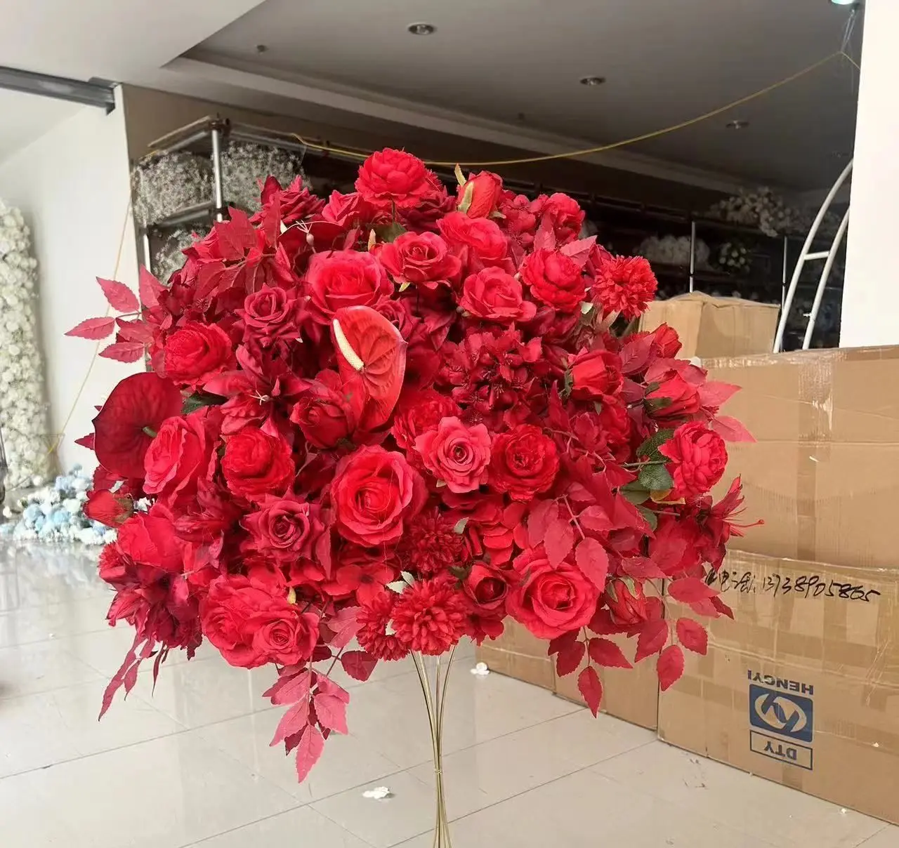 Custom Large Red Rose Artificial Flower 200cm Waterfall Table Flower ...