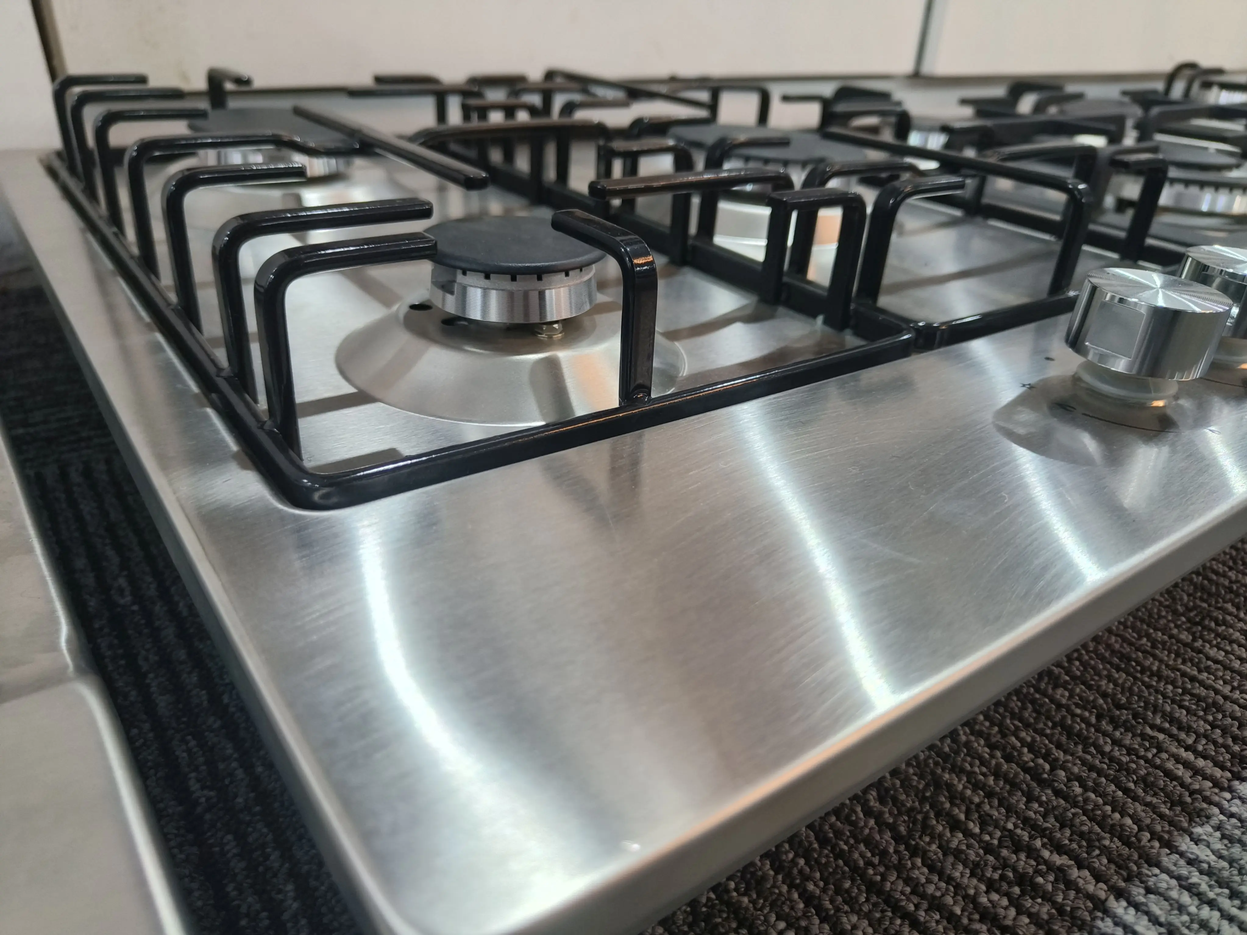 5-Burner Gas & Electric Stainless Steel Surface Built-In Kitchen ...