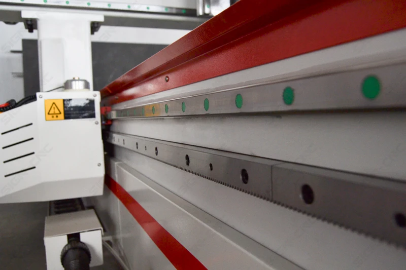 4x8 Ft Automatic 3d Cnc Wood Carving Machine 1325 Wood Working Cnc ...