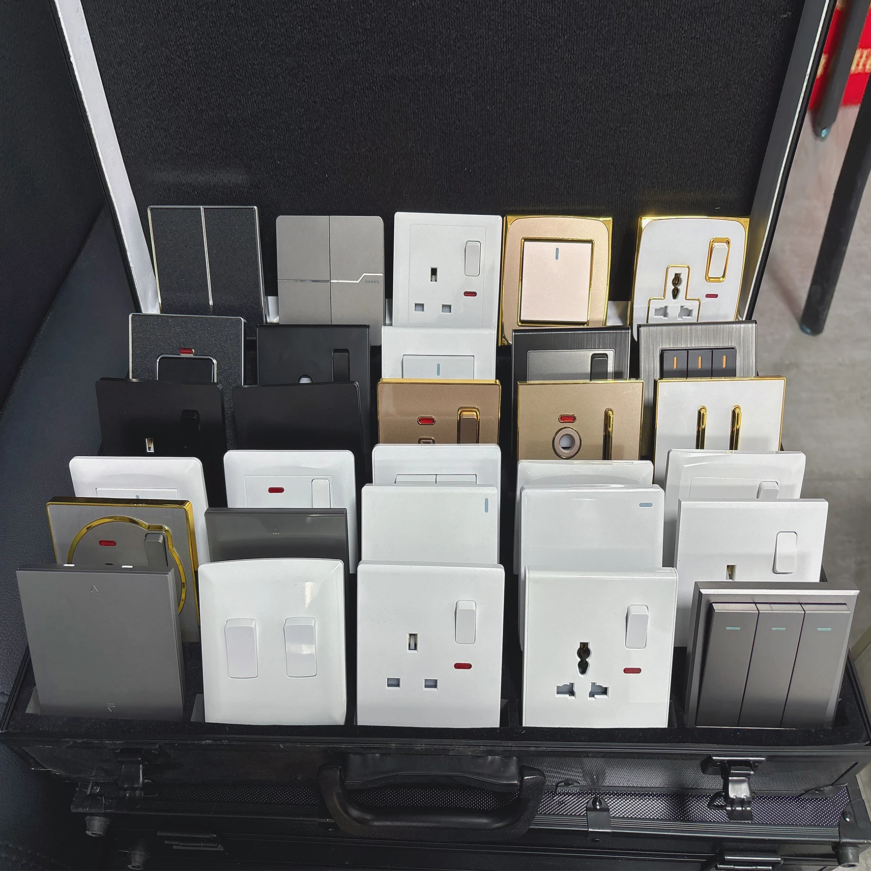 Black 1/2/3/4 Gang 1/2/3/4 Way Piano Switch Socket Uk Wall Button/Piano ...